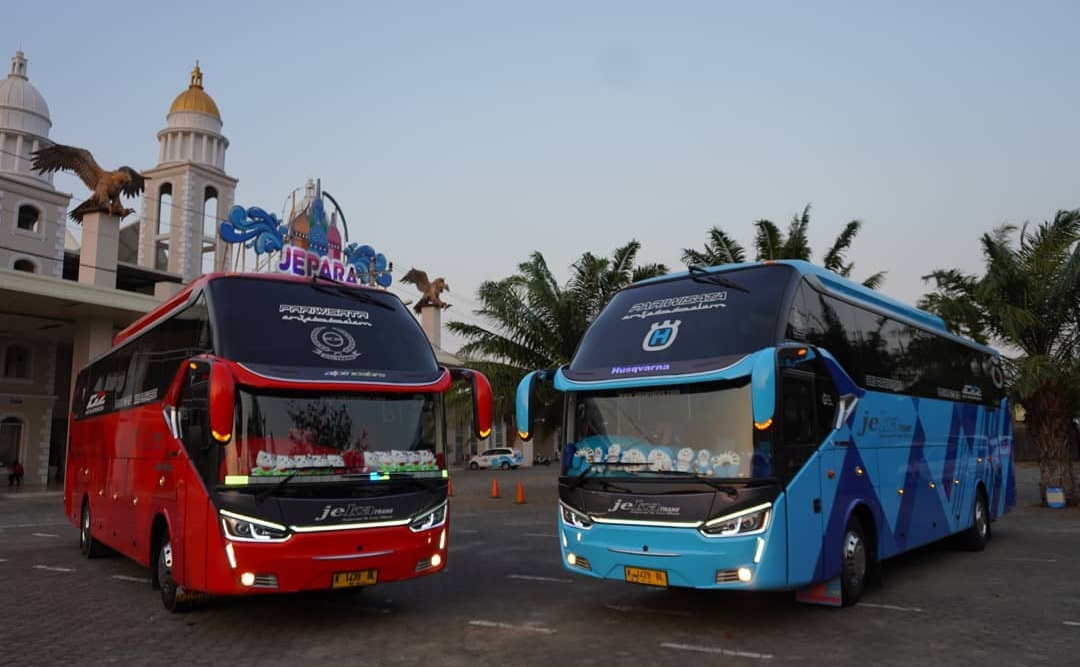 Sewa Bus Pariwisata Semarang |081325173051 UB Transindo - UB TRANSINDO ...